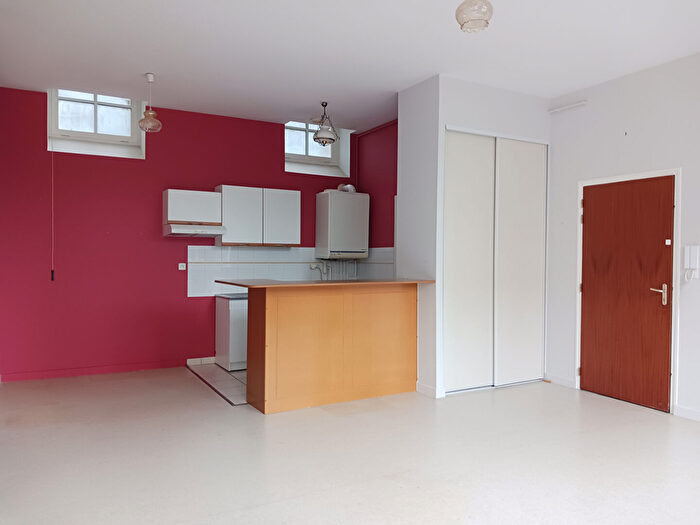 Appartement 2 pièces à Mayenne, Nord Ouest, à louer