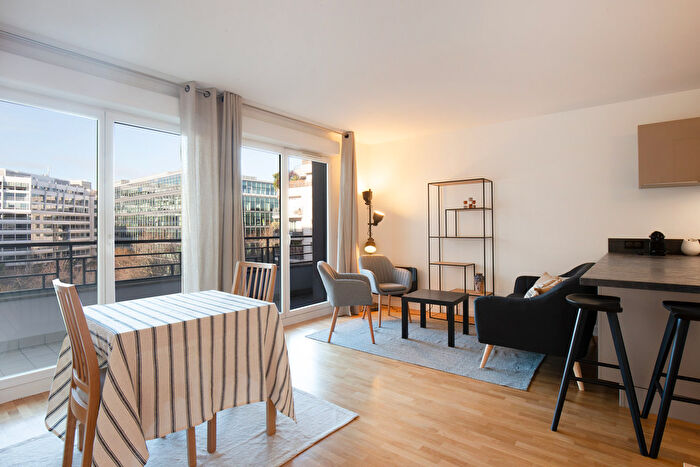 Appartement 2 pièces à louer à Issy-les-Moulineaux, Val de Seine, Les Arches