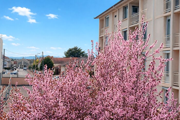 Appartement à vendre - Riorges - 3 pièces - 2 chambres