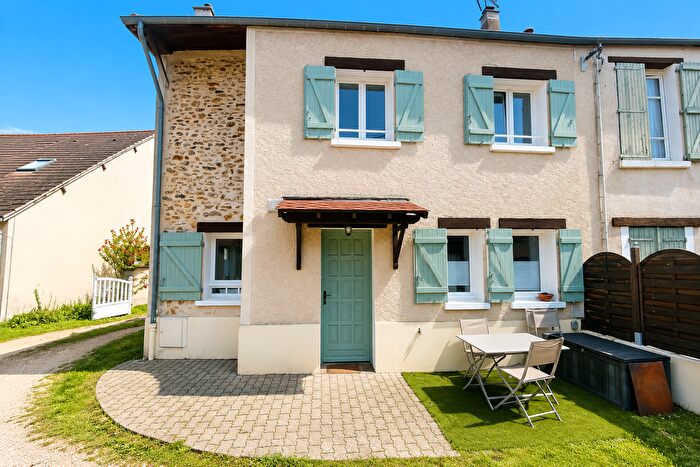 Maison 4 pièces à louer à Galluis