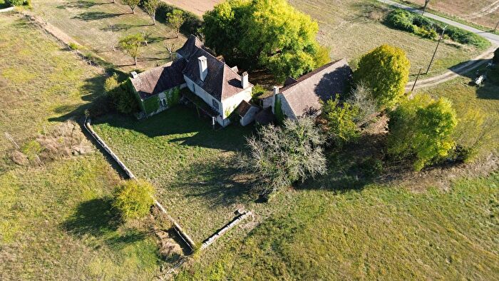 Maison 9 pièces à vendre - Calvignac