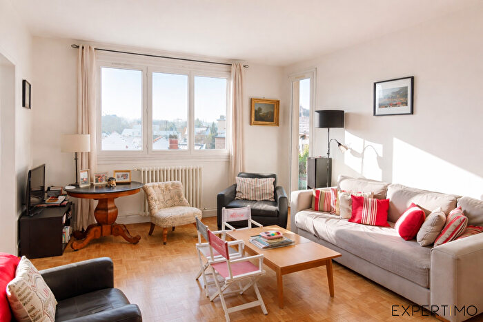 Appartement 4 pièces à vendre à Viroflay, Haras