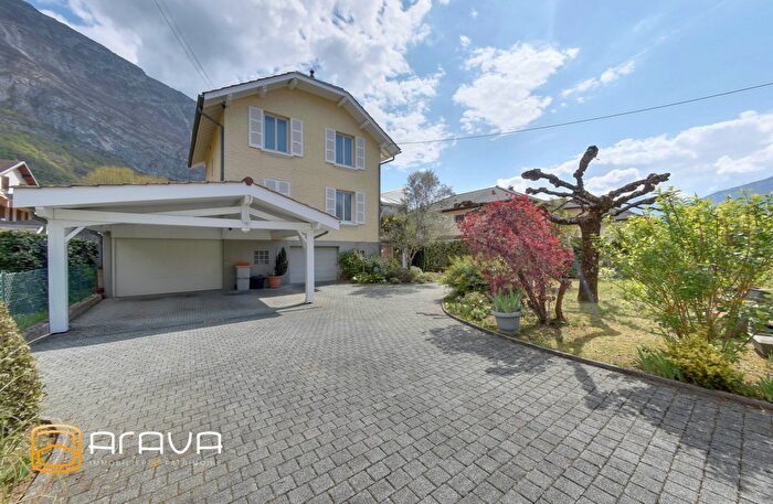Saint-Égrève, Pont de Vence : Maison 6 pièces à vendre