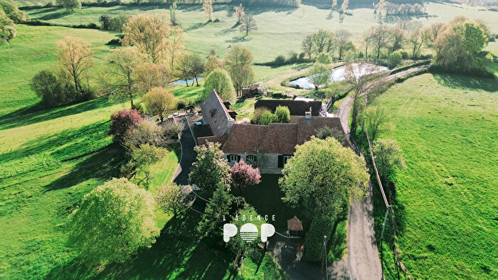 Maison 14 pièces à vendre - Azerat