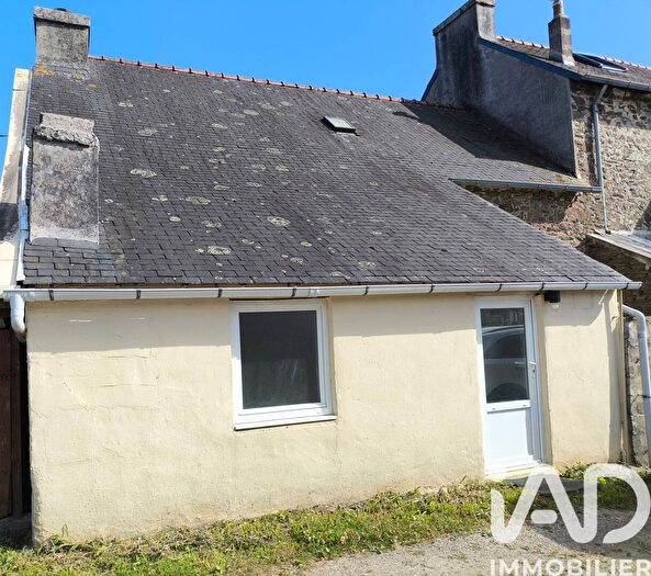 Maison 4 pièces à Saint-Ségal, à louer