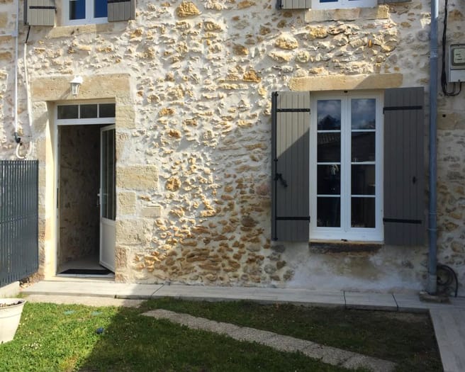 Saint-Michel-de-Rieufret : Maison 3 pièces à louer