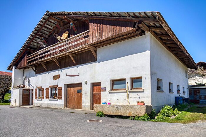 Maison à vendre - Demi-Quartier - 4 pièces