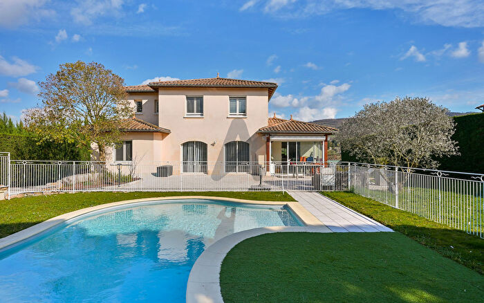 Maison à vendre - Lissieu - 5 pièces - 4 chambres