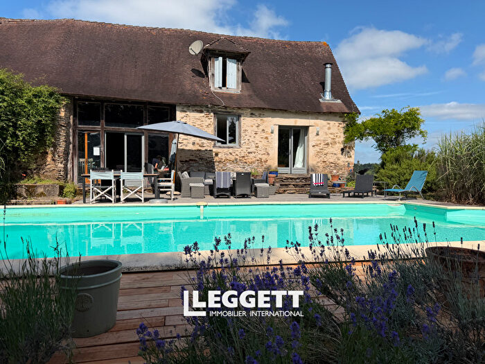 Jumilhac-le-Grand - Maison 7 pièces à vendre