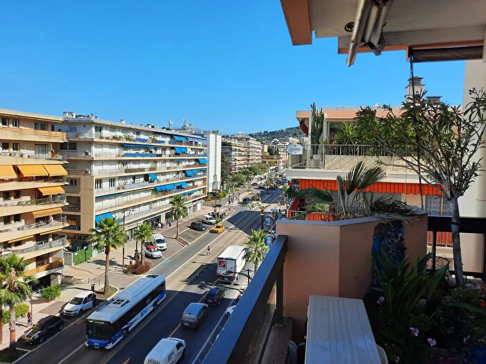 Appartement à vendre - Le Cannet, Bas Cannet - 2 pièces - 1 chambre