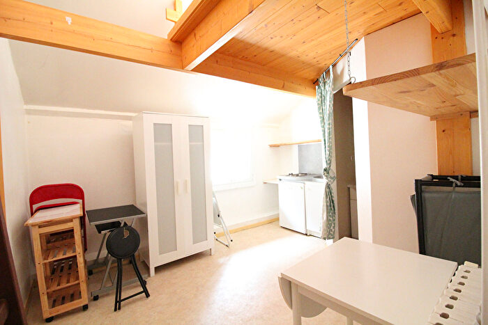 Besançon, Boucle, Chapelle des Buis - Appartement 1 pièce à louer