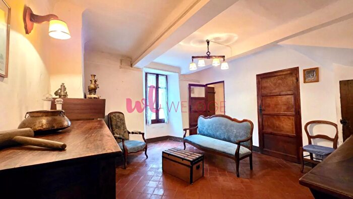 Allemagne-en-Provence - Maison 5 pièces à vendre