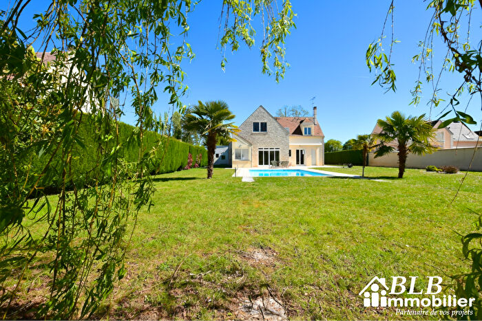 Les Essarts-le-Roi - Maison 8 pièces à vendre