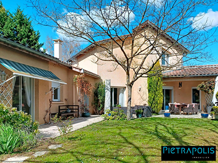 Saint-Didier-de-Formans - Maison 8 pièces à vendre
