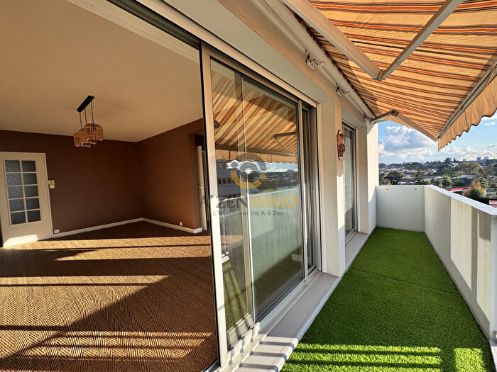 Cholet, Bretagne : Appartement 5 pièces à vendre