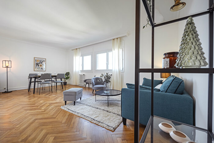 Appartement à vendre - Toulouse, Les Châlets - 5 pièces - 4 chambres