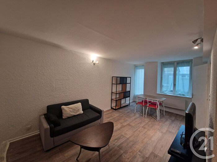 Appartement à louer - Besançon, Battant - 2 pièces - 1 chambre