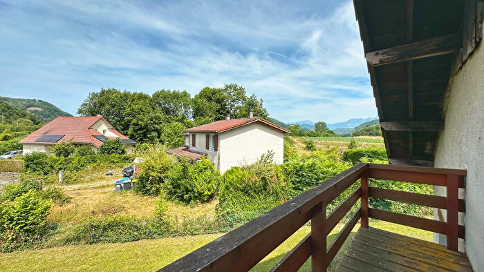 Maison à vendre - Chirens - 6 pièces - 4 chambres