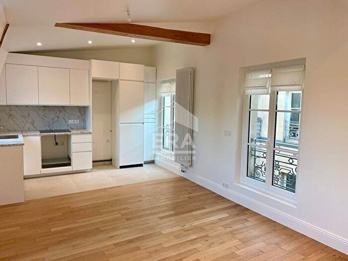 Appartement à louer - Charles Laffitte, Neuilly-sur-Seine - 4 pièces - 3 chambres