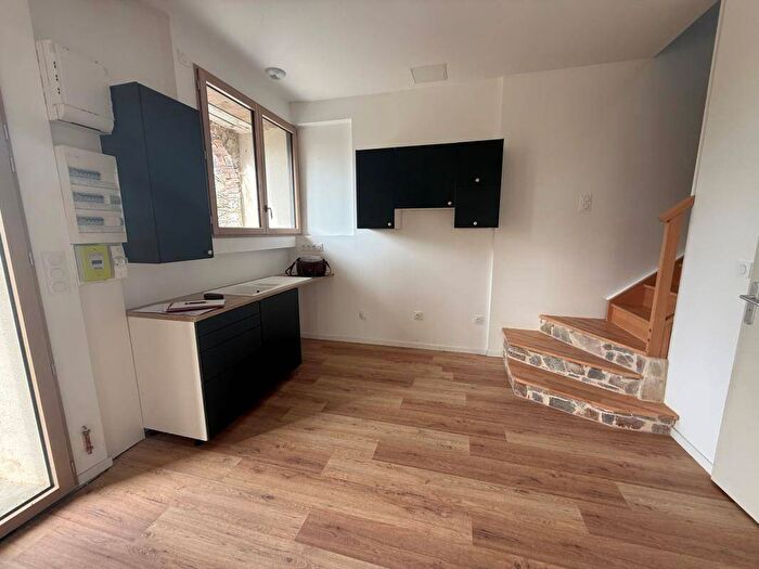 Appartement à louer - Saint-Aubin-des-Châteaux - 3 pièces - 2 chambres