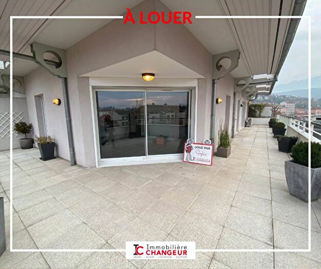 Appartement 5 pièces à Centre Ville Sud-Vallée, Voiron, à louer