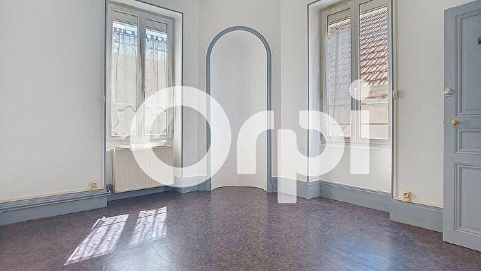 Citadelle, Chalon-sur-Saône - Appartement 3 pièces à louer