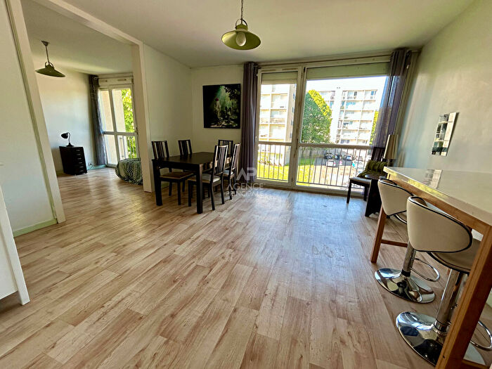 Appartement 3 pièces à Poissy, Beauregard, à vendre
