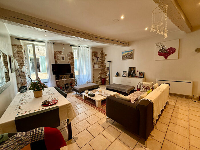 Maison à vendre - Saint-Maximin-la-Sainte-Baume, Centre-ville - 5 pièces - 4 chambres