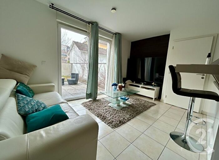 Appartement à louer - Illkirch-Graffenstaden, Nord Est - 2 pièces - 1 chambre