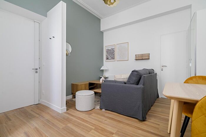 Vincennes, Centre Nord : Appartement 1 pièce à louer