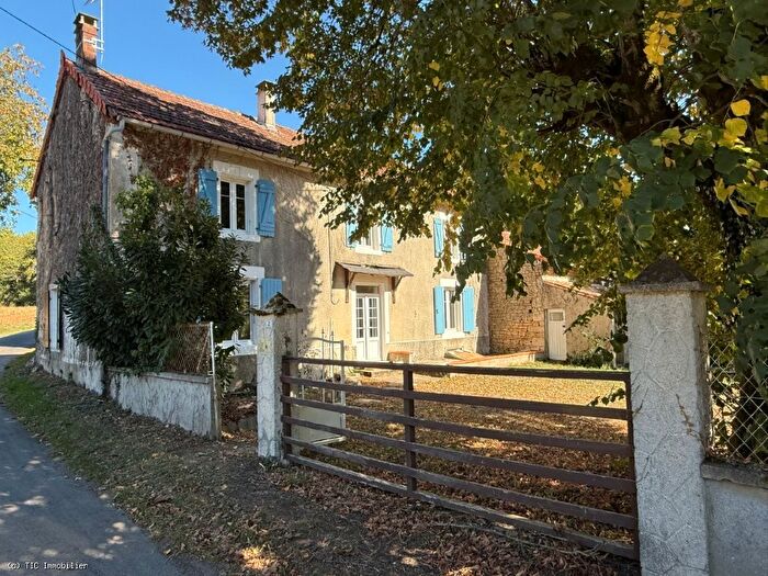 Les Alleuds : Maison 9 pièces à vendre