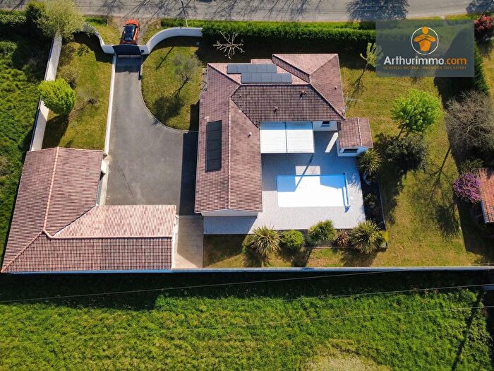 Maison à vendre - Marmande - 8 pièces - 5 chambres