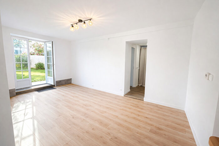 Appartement à vendre - Pau, Centre-ville - 3 pièces - 2 chambres