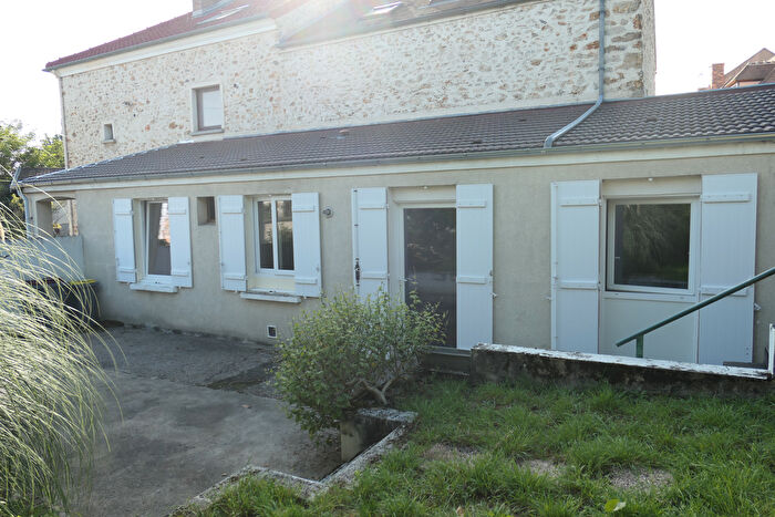 Appartement à louer - Orsay, Le Guichet - 3 pièces - 2 chambres