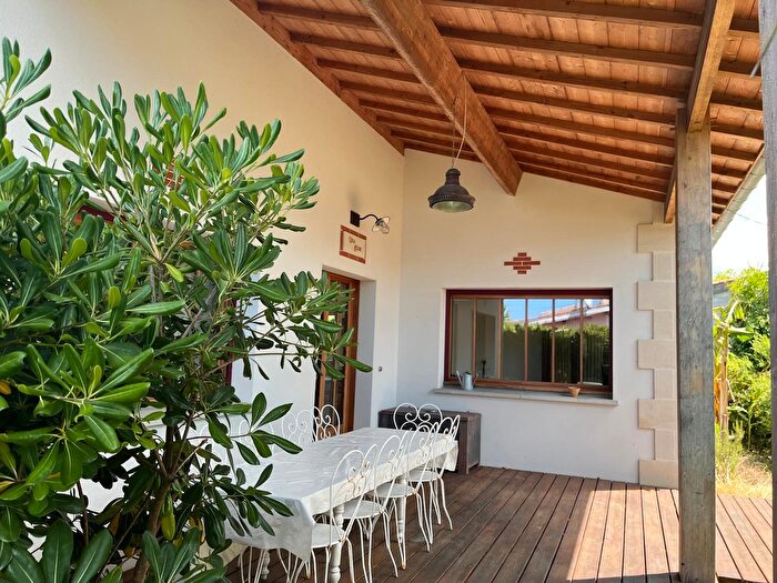 Maison à vendre - Arès - 4 pièces - 3 chambres