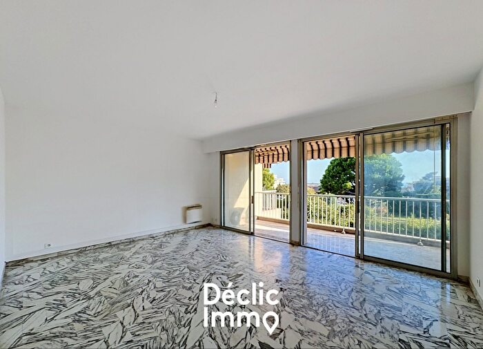 Appartement 2 pièces à Saint-Laurent-du-Var, Jacquons, Plateaux Fleuris, à vendre