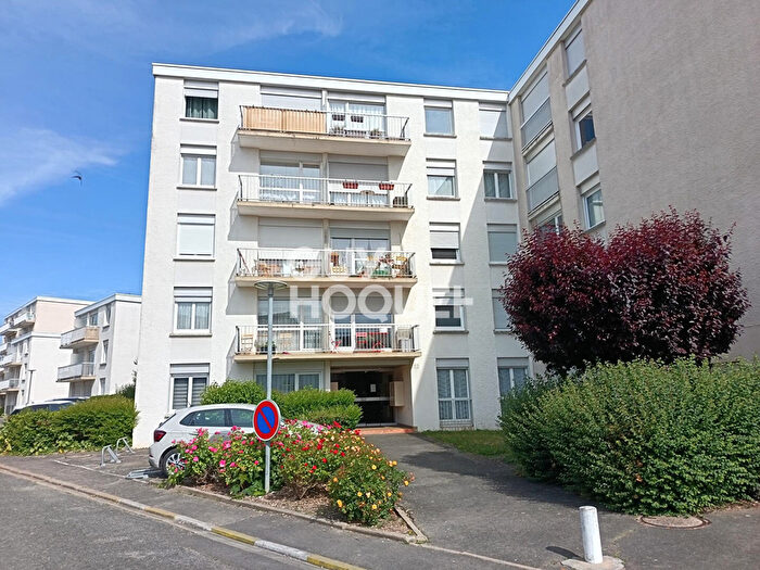 Appartement à vendre - Mainvilliers - 2 pièces - 1 chambre