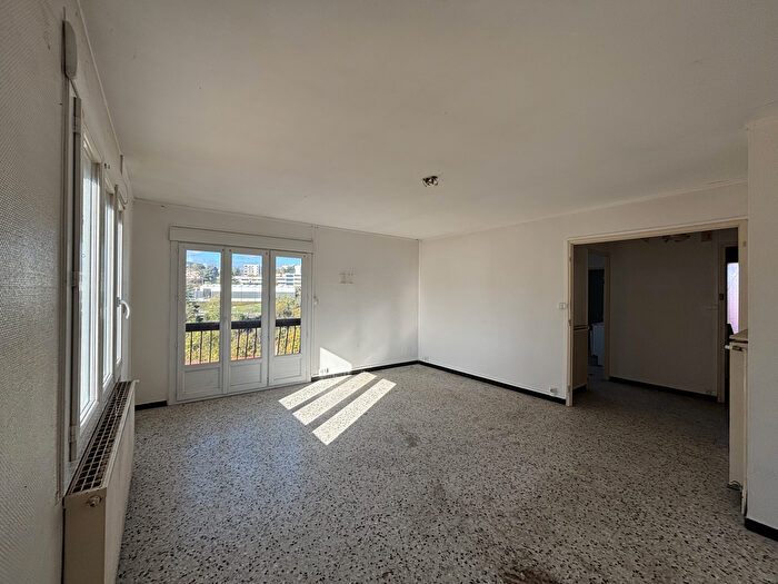 Appartement à vendre - Annonay, Centre-ville - 4 pièces - 3 chambres