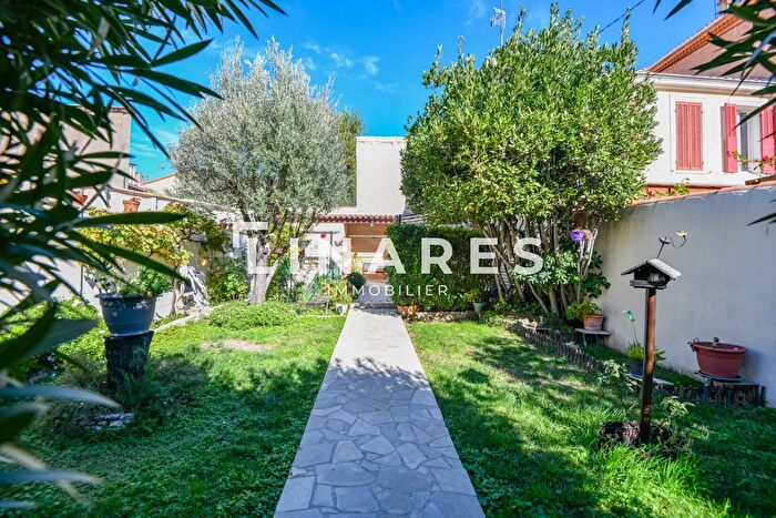 Maison à vendre - Marseille e , La Blancarde - 4 pièces - 3 chambres