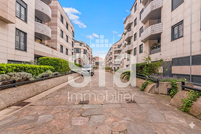 Vincennes, Centre Sud : Appartement 2 pièces à vendre