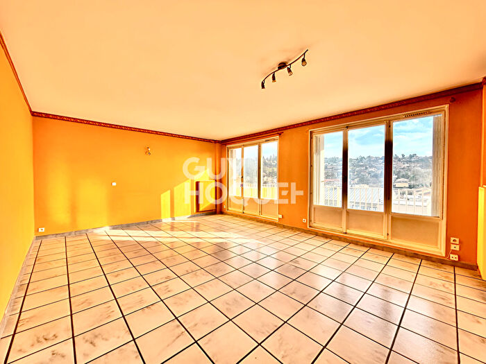 Appartement à vendre - Neuville-sur-Saône - 5 pièces - 3 chambres