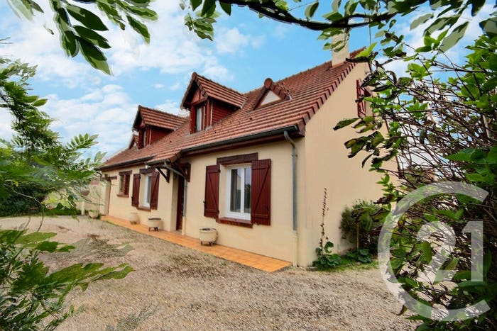 Maison 6 pièces à vendre à Montlivault