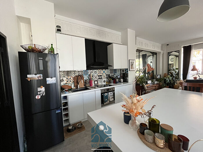 Appartement à vendre - Royat - 5 pièces - 4 chambres