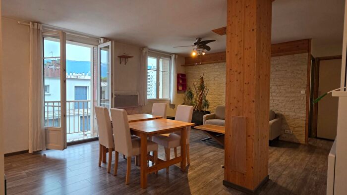 Appartement 3 pièces à Grenoble, La Capuche, Grands Boulevards, à louer