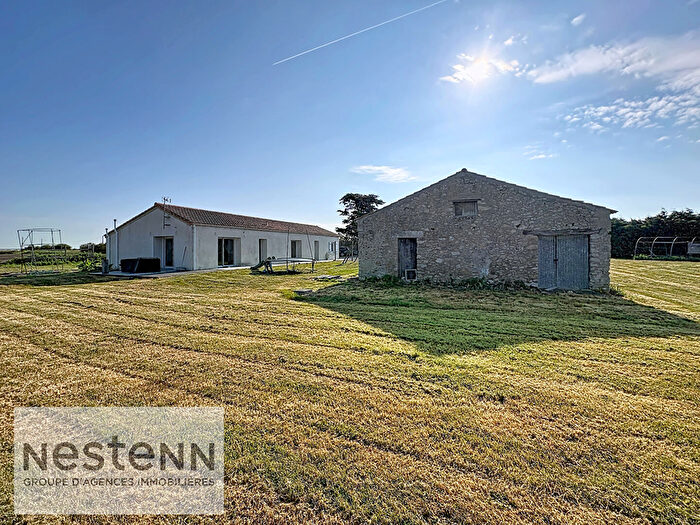 Beauvoir-sur-Mer : Maison 5 pièces à vendre