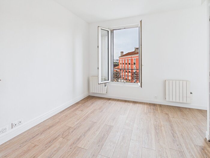 Appartement à vendre - Vitry-sur-Seine, Gare, Jean-Jaurès - 2 pièces - 1 chambre