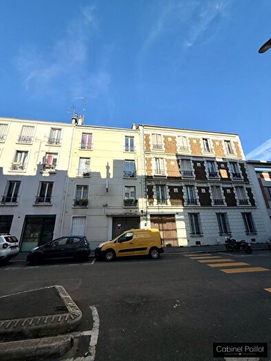 Appartement à louer - Bas Montreuil-République - 1 pièce