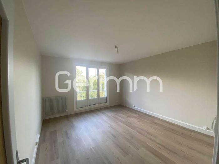 Appartement 4 pièces à Les-Iles Nord, Seyssinet-Pariset, à louer