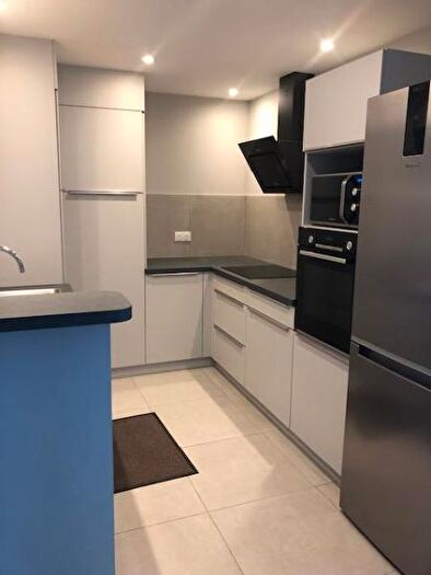 Appartement à louer - Saint-Étienne, Centre-ville, Peuple, Chavanelle - 3 pièces - 2 chambres