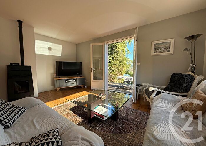 Maison à vendre - Salagnon - 6 pièces - 5 chambres